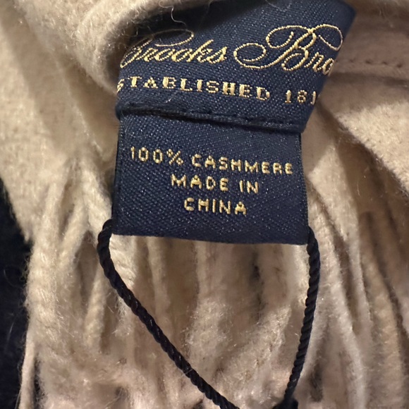 Brooks Brothers | Accessories | Rich Luxurious 0 Cashmere Brooks ...